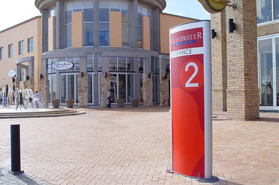 Vista Light Pylon Signs | Vista System